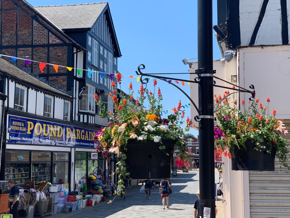 Partnership working brings extra colour to Northwich - Visit Northwich